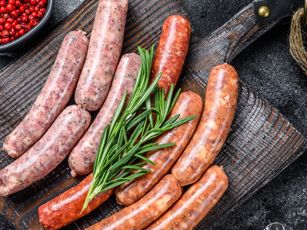 Jak plnit klobásy pomocí plničky - SvětGrilů.cz